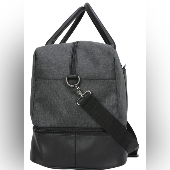 Protege | Bags | Protege 2 Dropbottom Weekender Travel Duffel Bag ...